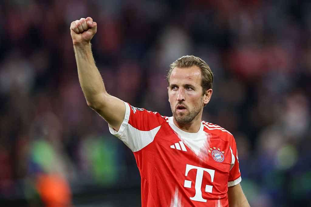 Man Utd fall behind Barcelona in race for £57m star