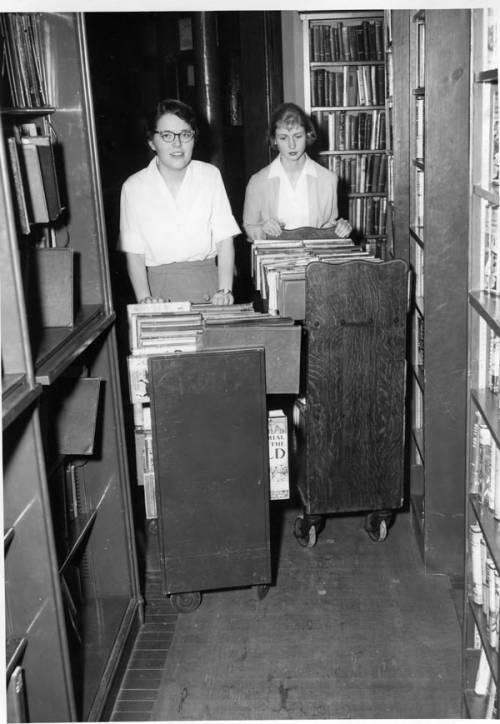 Rodman Public Library celebrates 125-year milestone in Alliance; here's ...