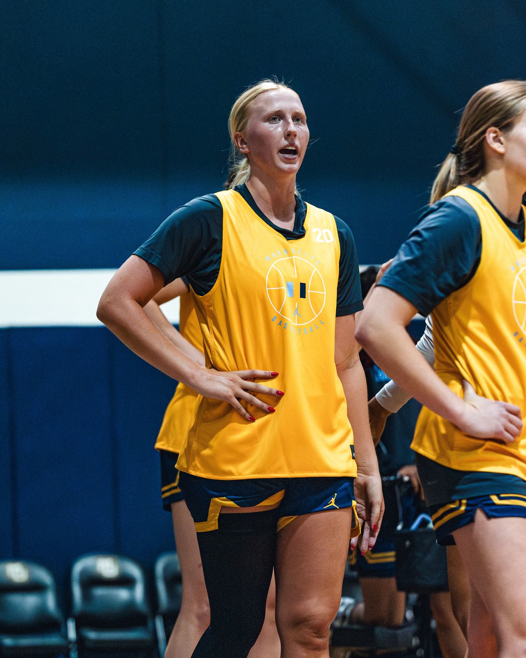 De Pere's Jordan Meulemans transfers back home to be Marquette women's ...
