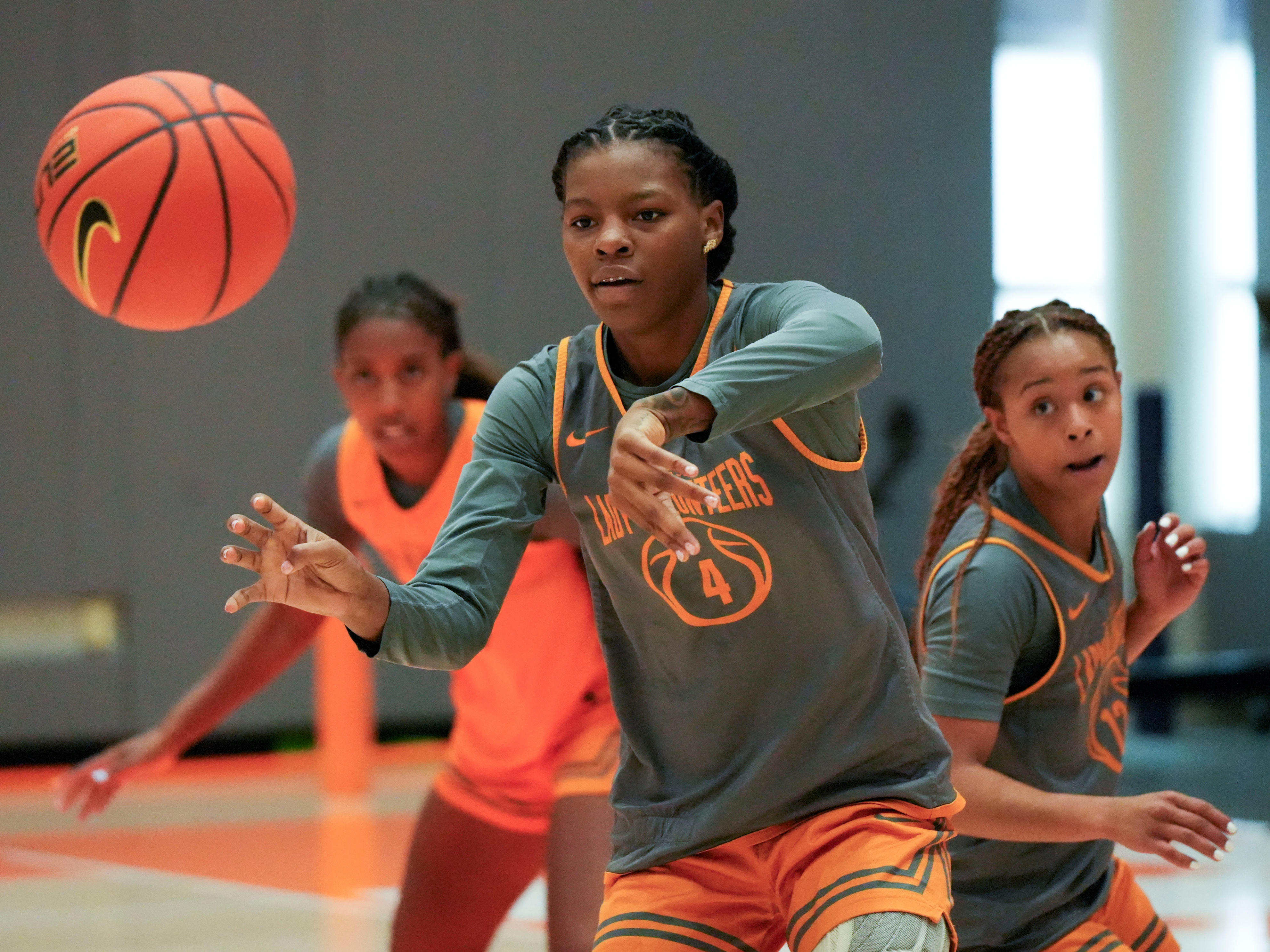 Lady Vols basketball schedule 2025-26: Tipoff times, TV set for ...