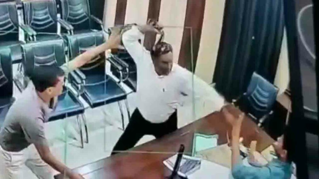 She wanted to make people laugh - so she wrote her own obituary and became a viral sensation