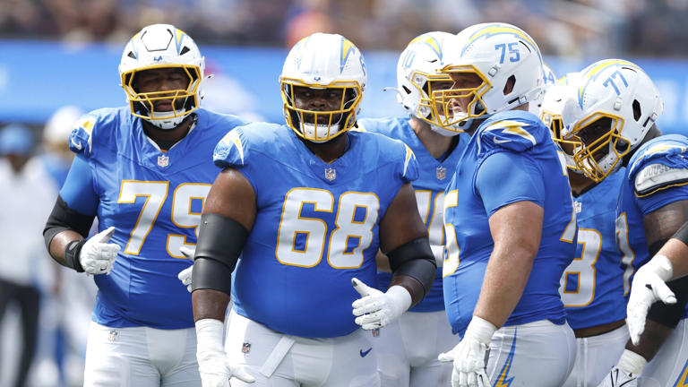 Chargers are first team since 2006 to start 3-0, all against division ...