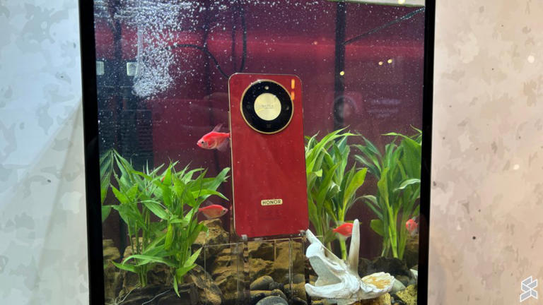 Honor X9d 5G launched in Malaysia with IP69K water resistance, 2.5m ...