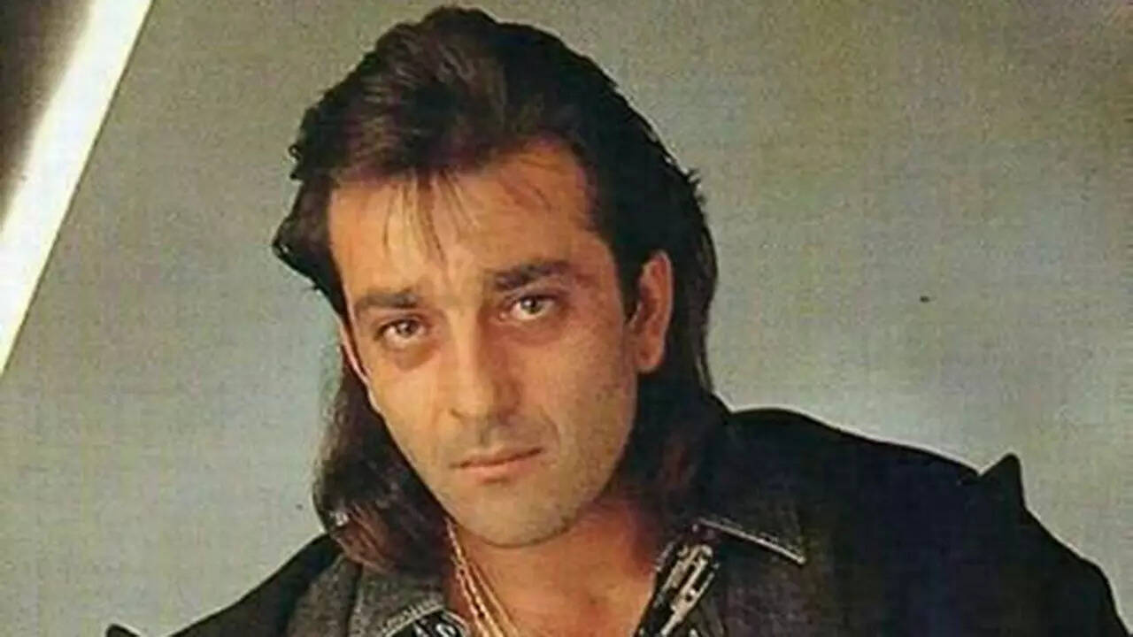 When Sanjay Dutt pranked Saroj Khan during ‘Tamma Tamma Loge’ shoot: Late choreograher fell off ...