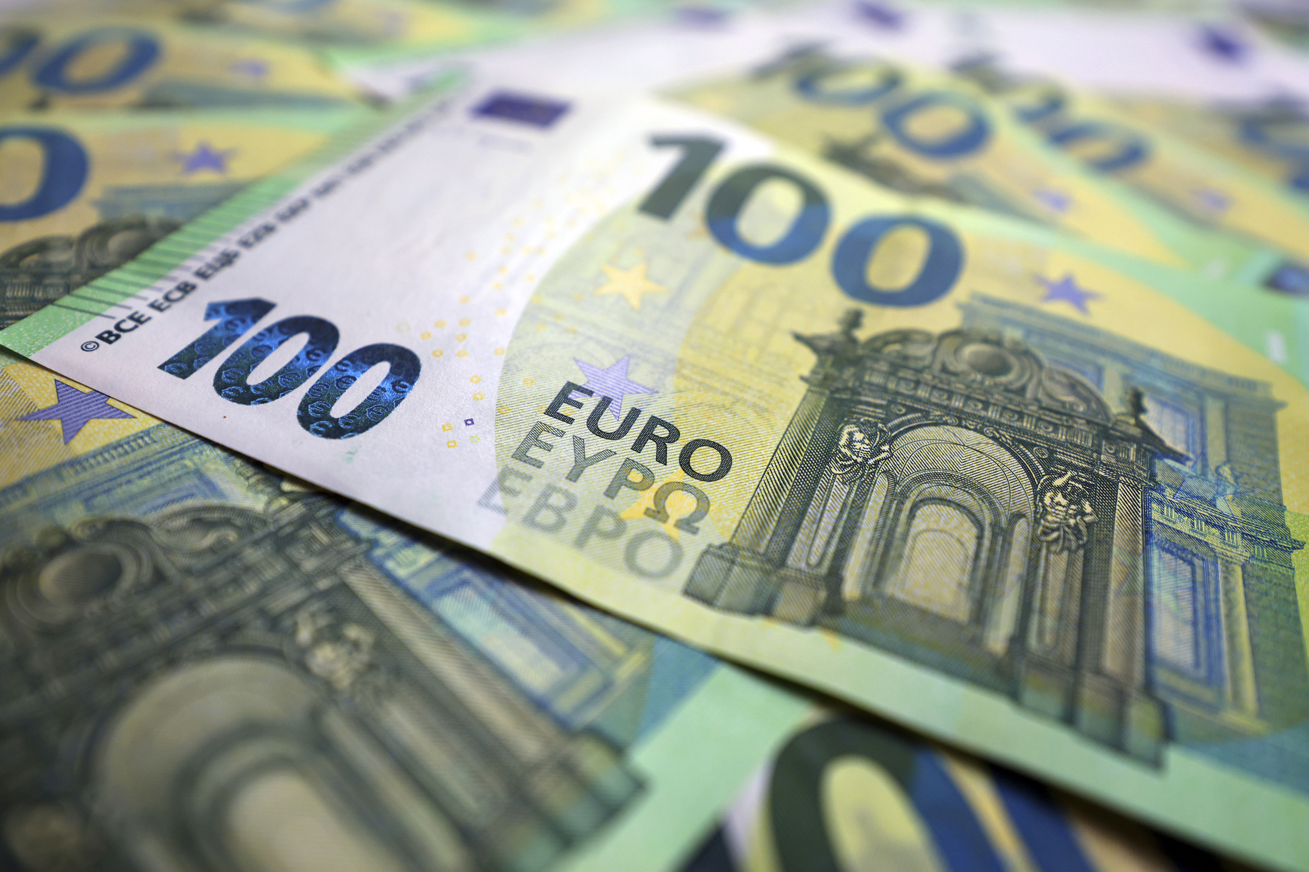 DBRS promuove l’Italia: rating alzato ad A (basso), prospettive stabili