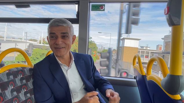 Sadiq Khan launches new express bus service for south-east London