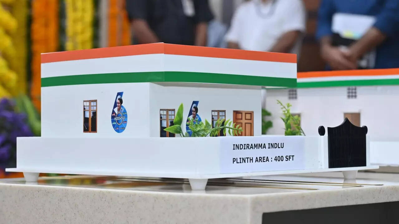 Playing garba is a divine feeling: Avani Modi