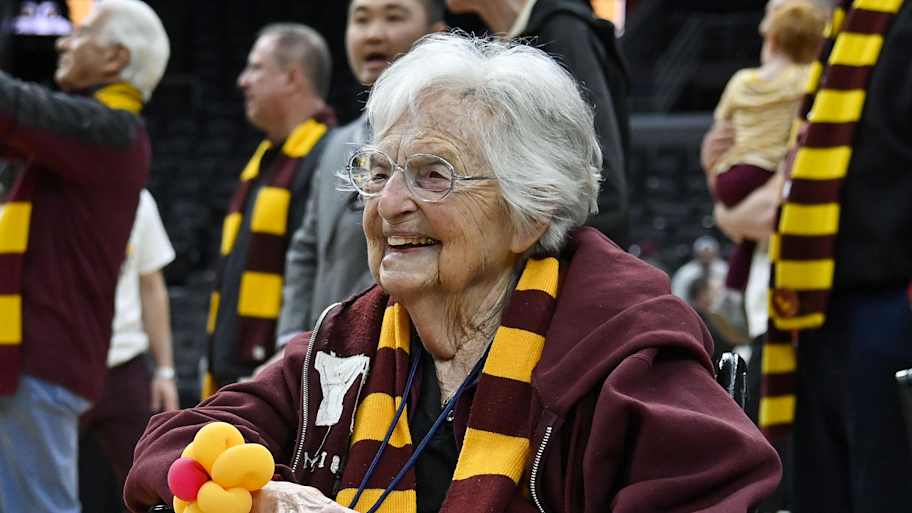 Sister Jean, Loyola's Iconic Chaplain, Retires From On-Campus Duties