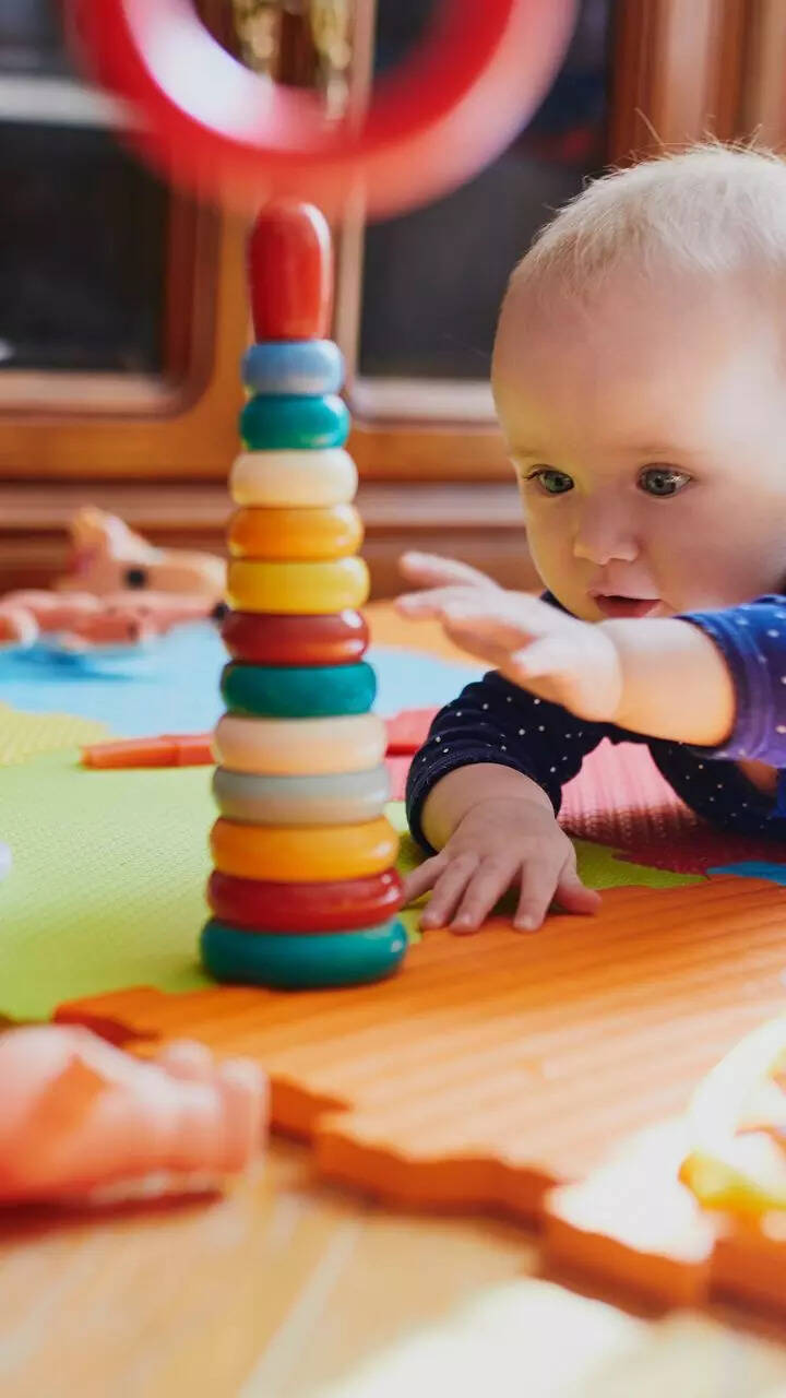 8 baby girl names starting with letter N