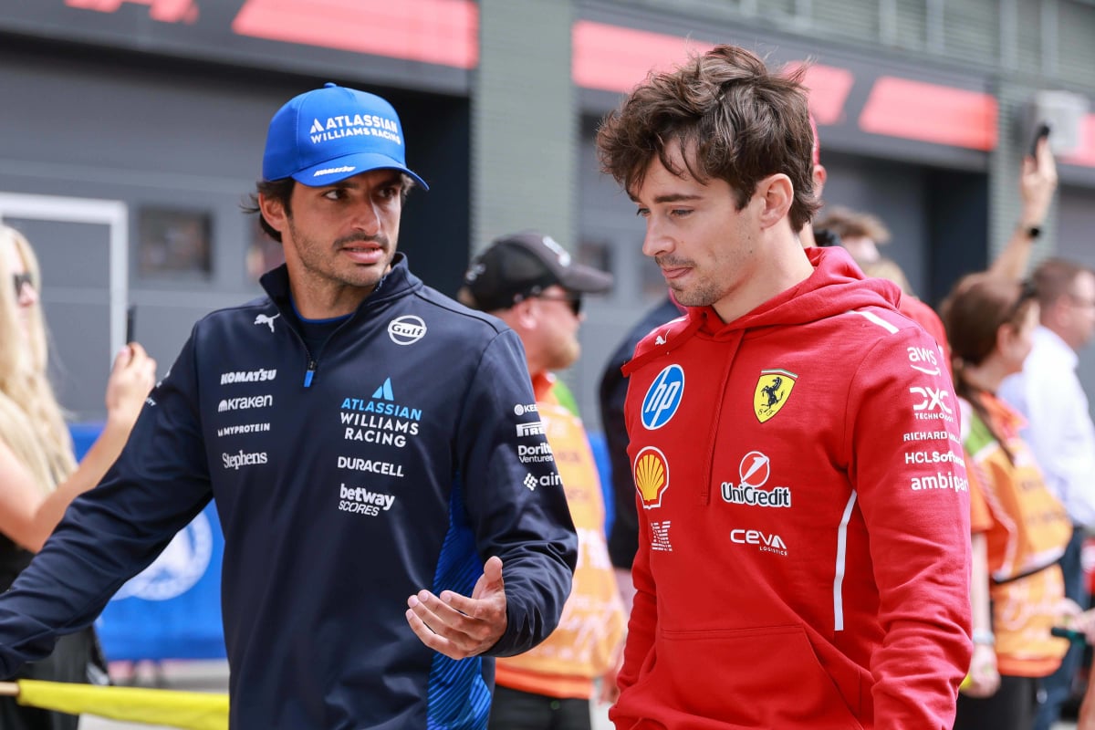 F1 star Carlos Sainz provides update on WILD Williams exit rumour