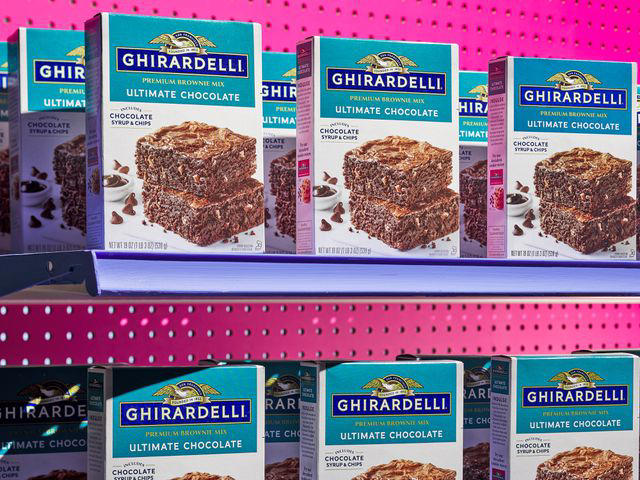 I Asked 4 Chefs for Their Favorite Boxed Brownie Mix and They All Said ...