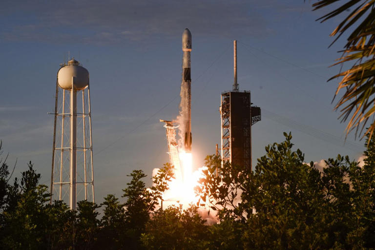SpaceX launches 3 probes for NASA, NOAA to study space weather
