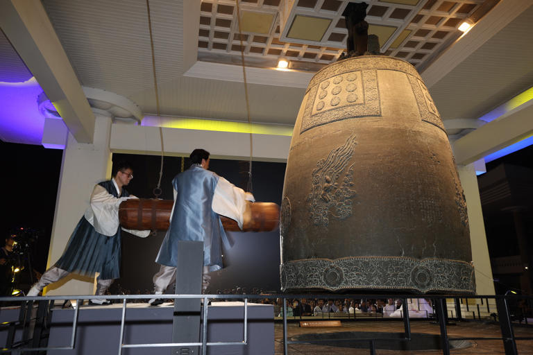 King Seongdeok's Sacred Bell Resounds After 22 Years