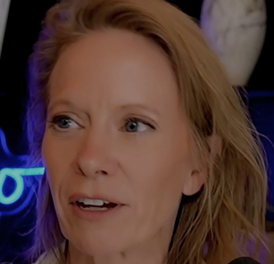 Why You Should Stop Taking Things So Personally, According To An Expert