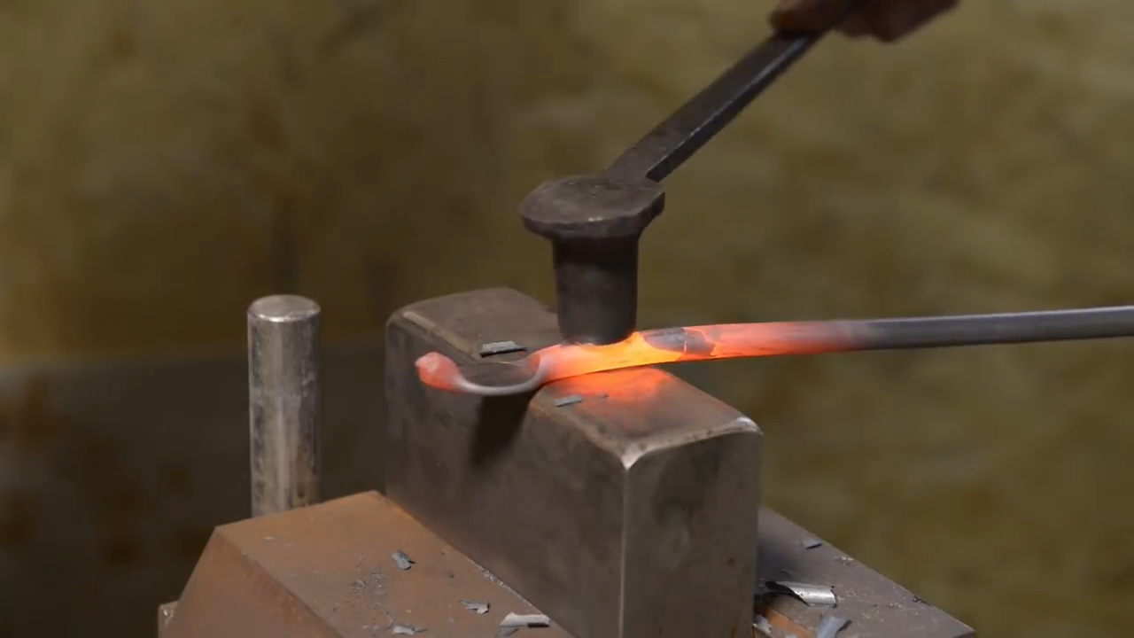 Blacksmith Shop Storage Build and Hook Forging Tutorial