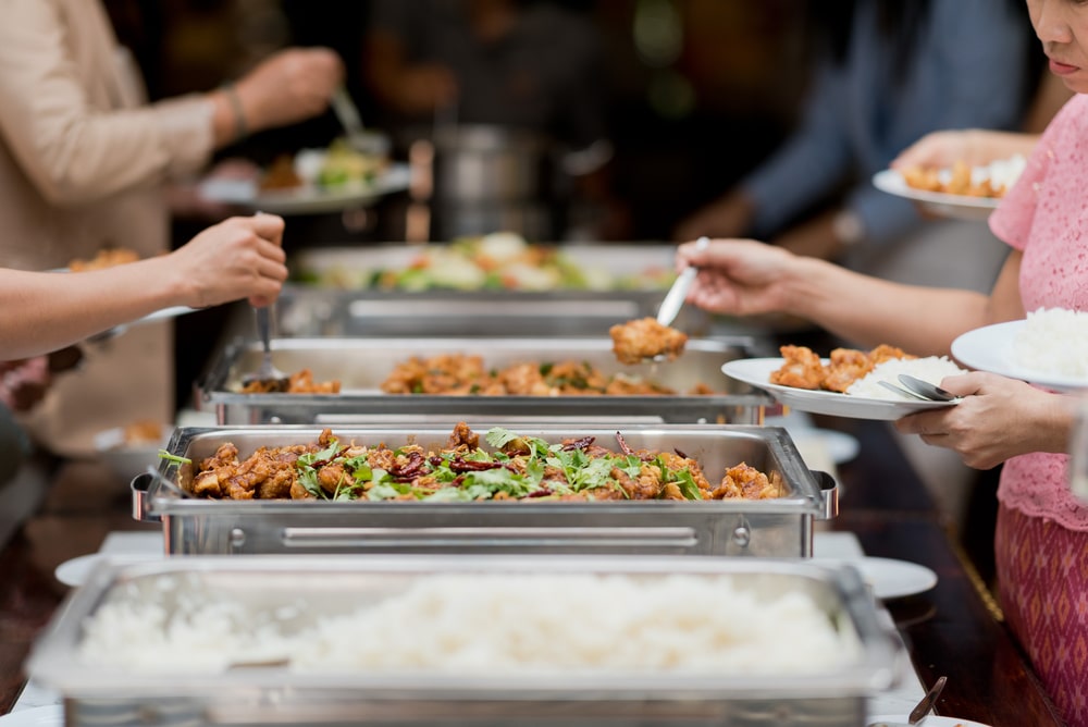 The Gross Habits Everyone Hates Seeing at Buffets