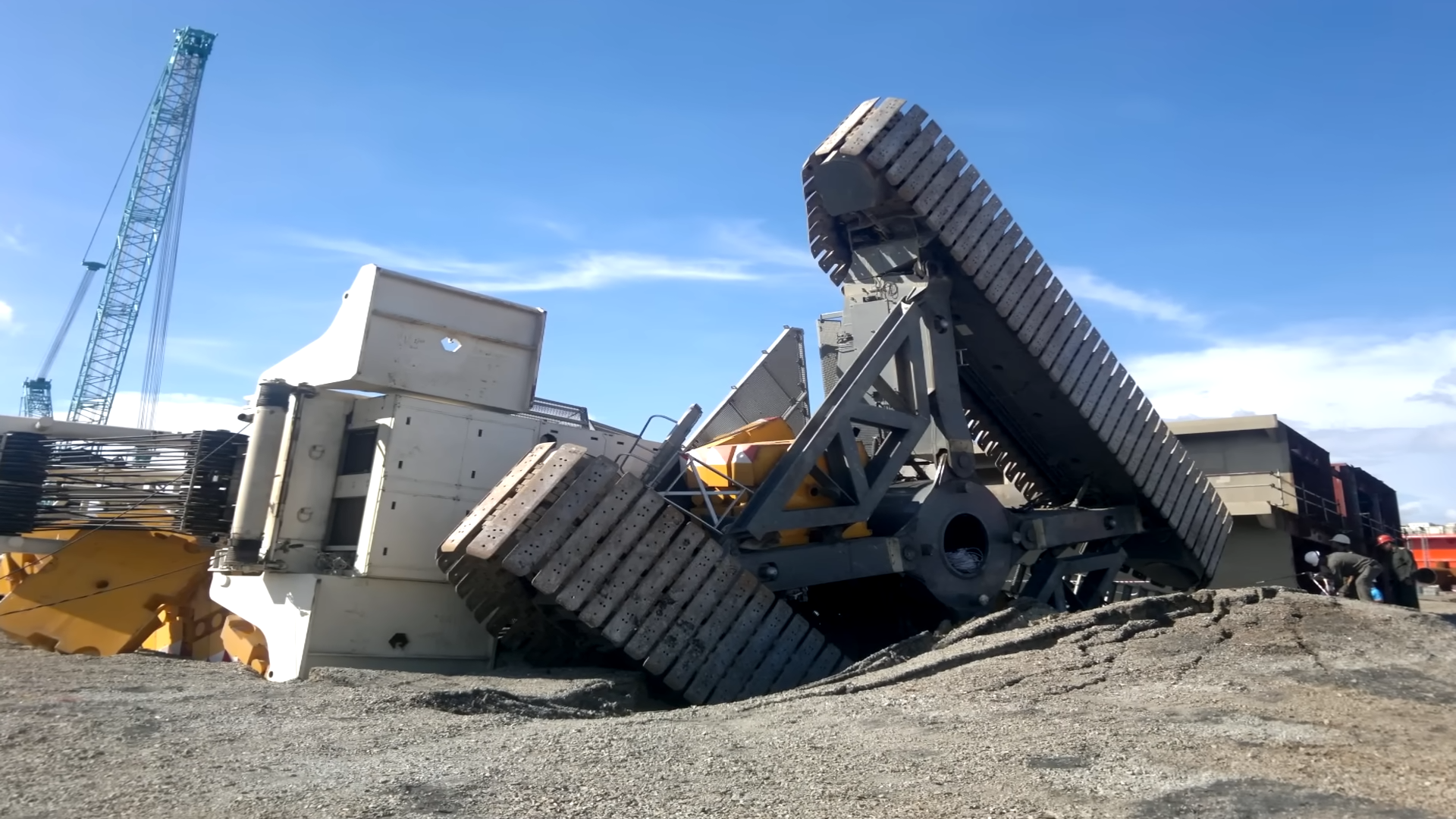 Why do cranes fall? Case studies of engineering disasters