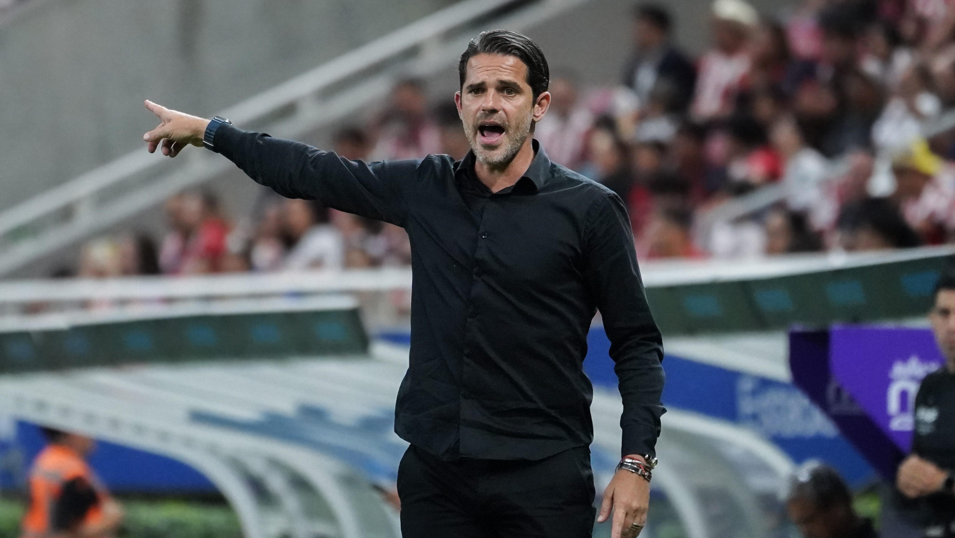 Fernando Gago, persona “non grata” para la afición de Chivas