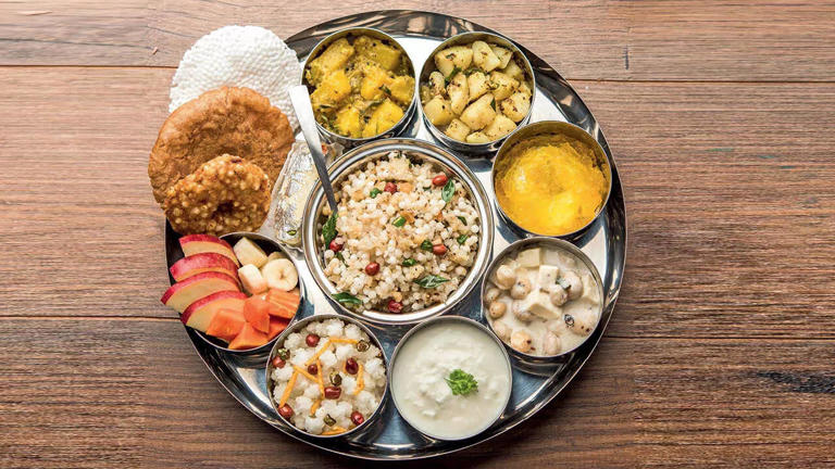 Amaranth poori, singhada kadhi & more: Navratri thali gets a healthy spin