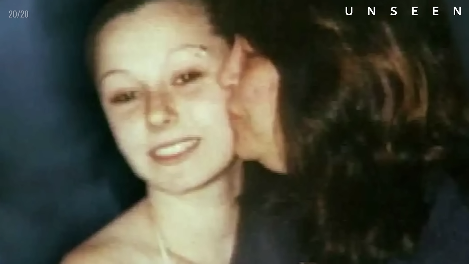 911 Hangs Up on Girl Who Escaped After 10 Years in Captivity