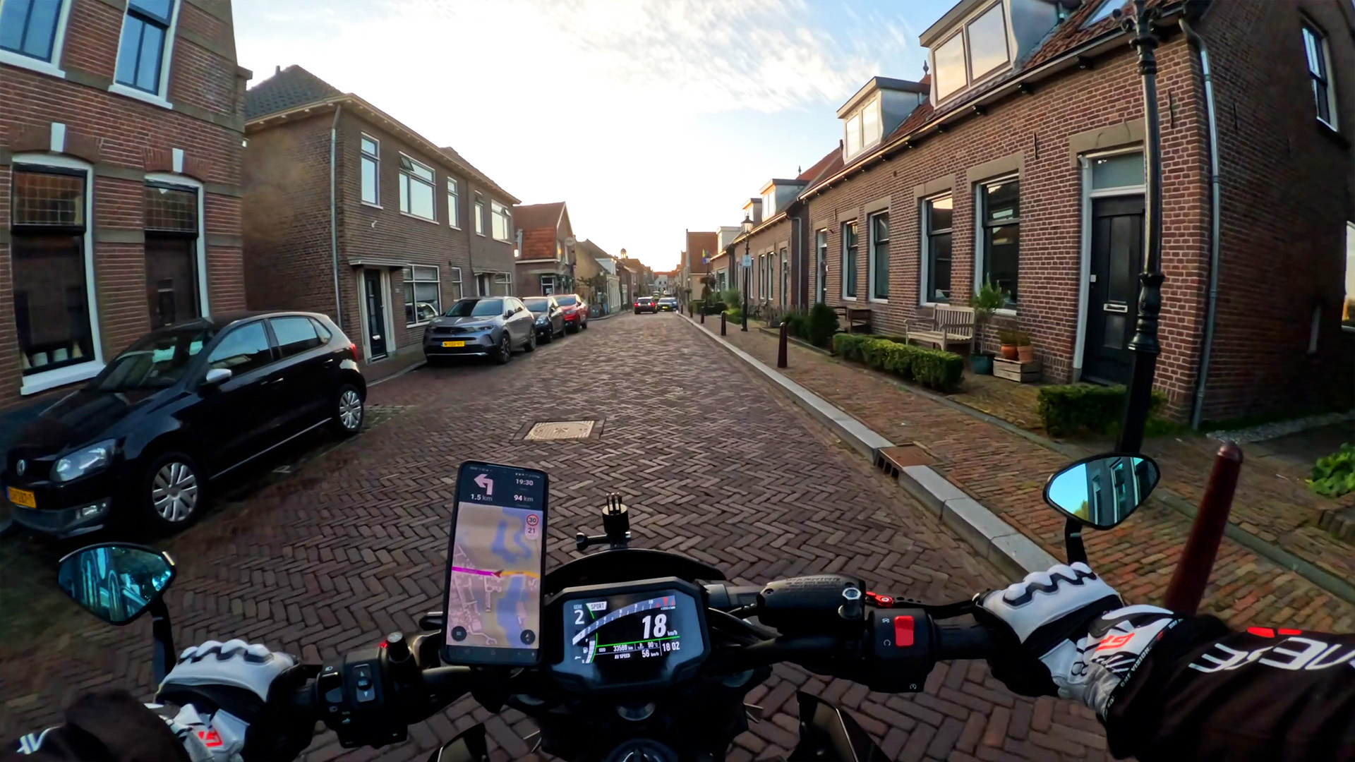 Autumn Sunset Motorcycle Ride – POV Kawasaki Z900 Netherlands