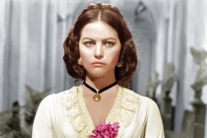 Claudia Cardinale, Screen Icon Known as ‘Italy’s Girlfriend,’ Dead At 87