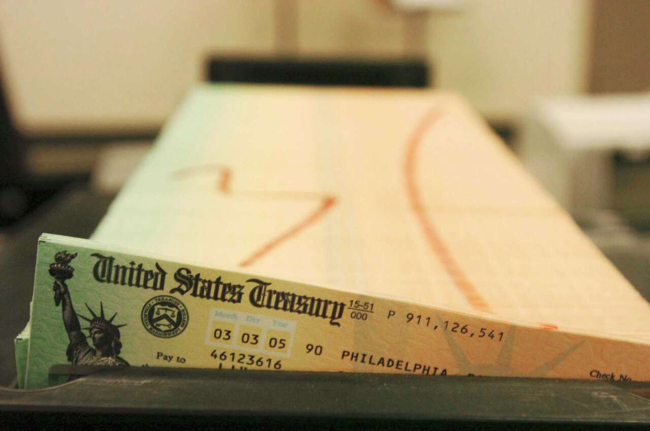 2026 Social Security payments will hit bank accounts this week - and ...