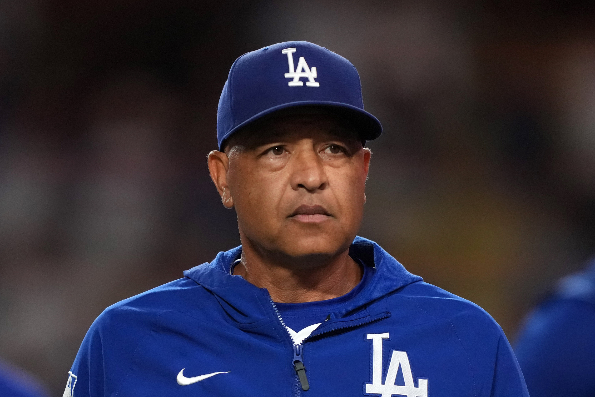 Dave Roberts slammed for his decision that led to another Dodgers choke job