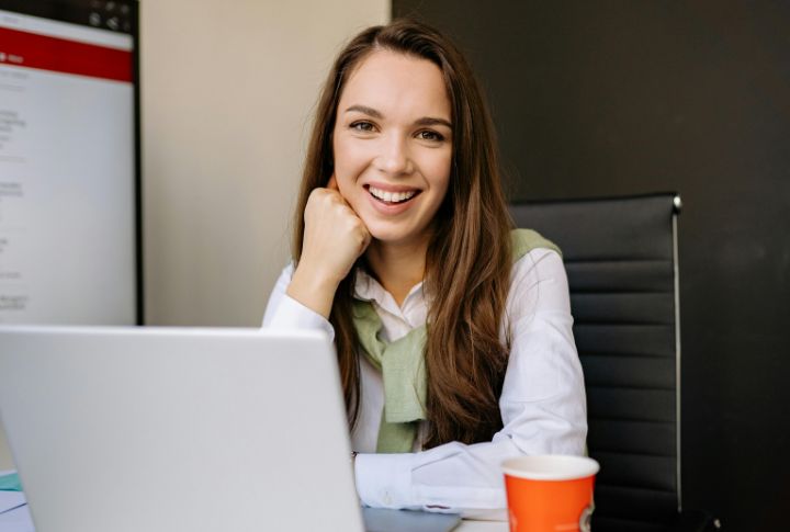 10 Small Details That Shape First Impressions Instantly