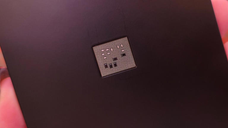 Qualcomm Snapdragon 8 Elite Gen 5 Puts AI and Gaming at the Core of Mobile