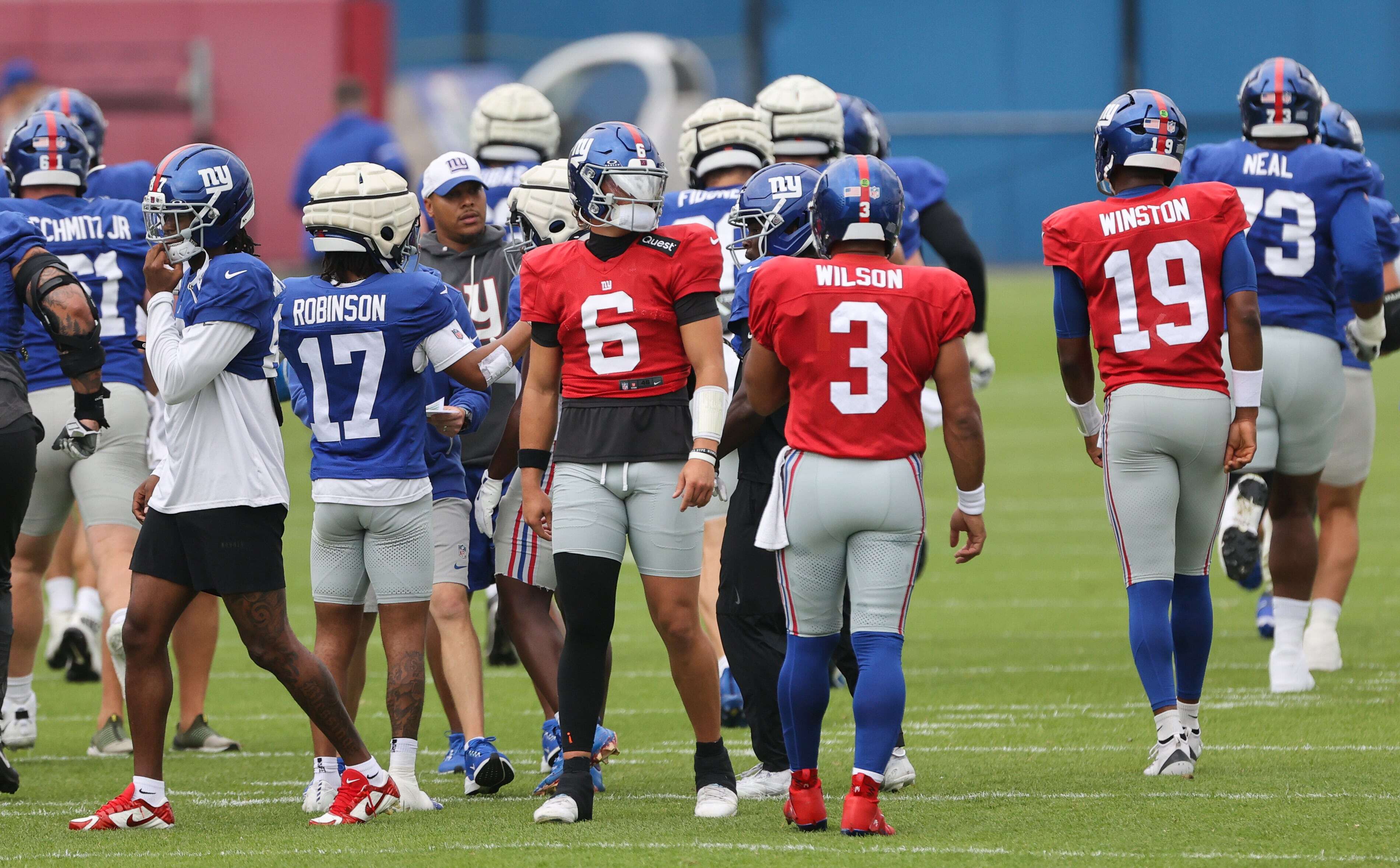 Why did the Giants bench Russell Wilson for Jaxson Dart? Here’s what ...