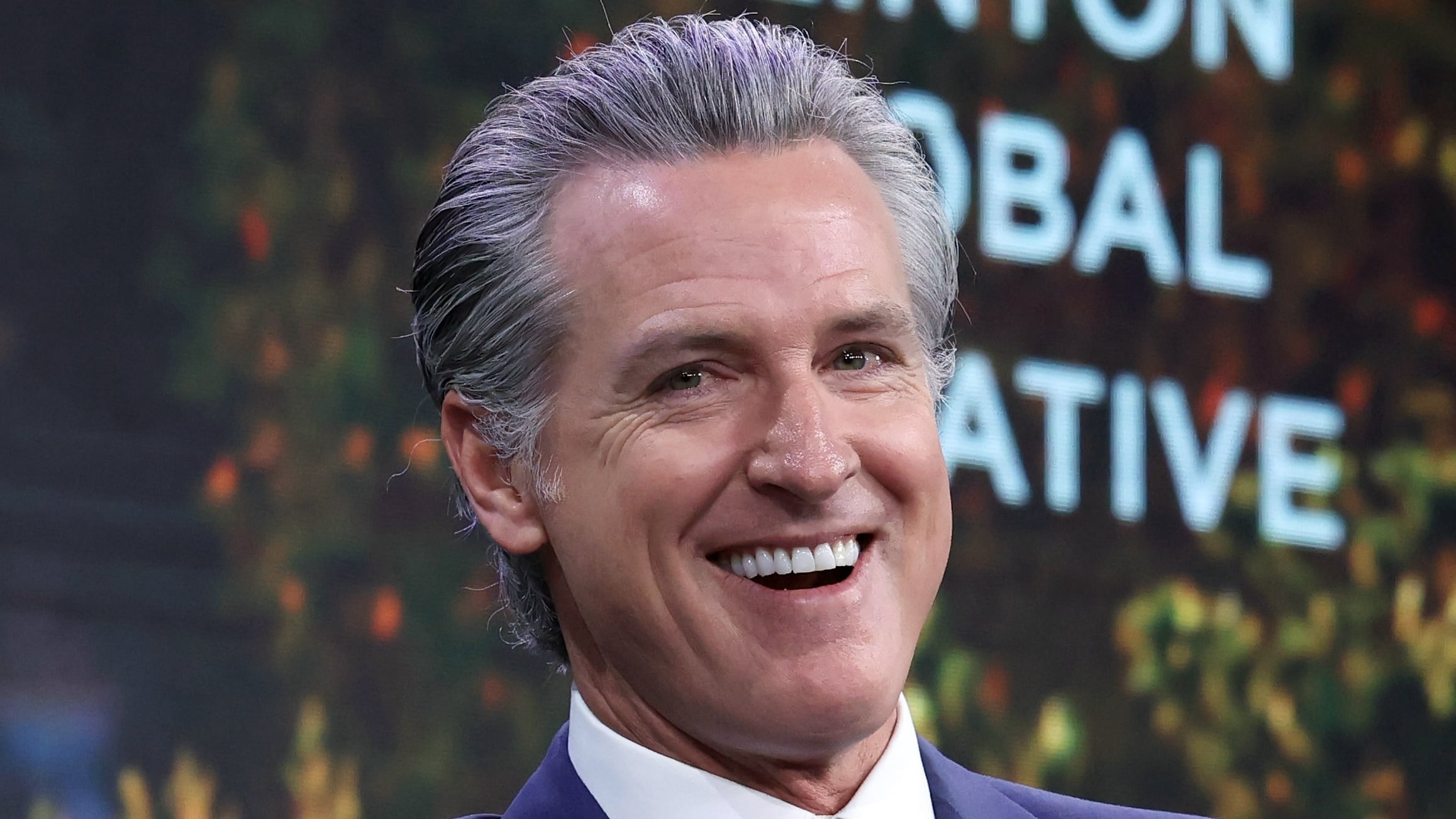 Newsom Taunts Trump With Latest News Headlines