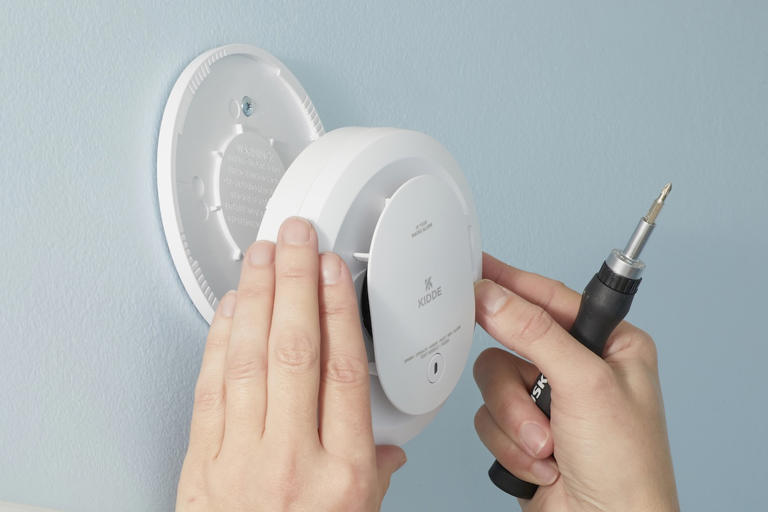 Bob Vila’s 10 “Must Do” Projects for October