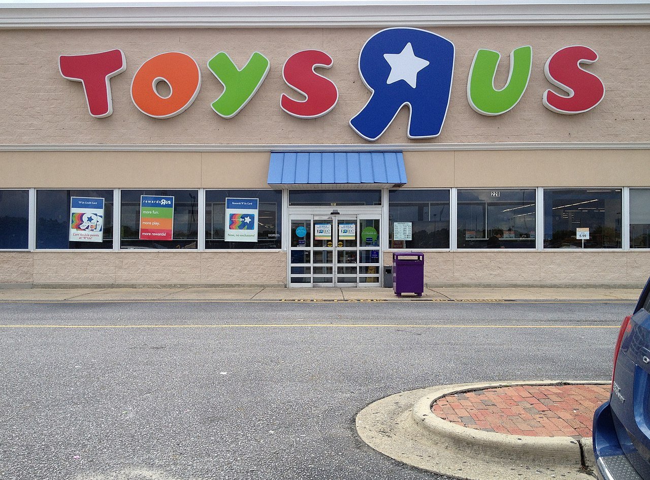 Toys “R” Us makes epic comeback with 30 new stores