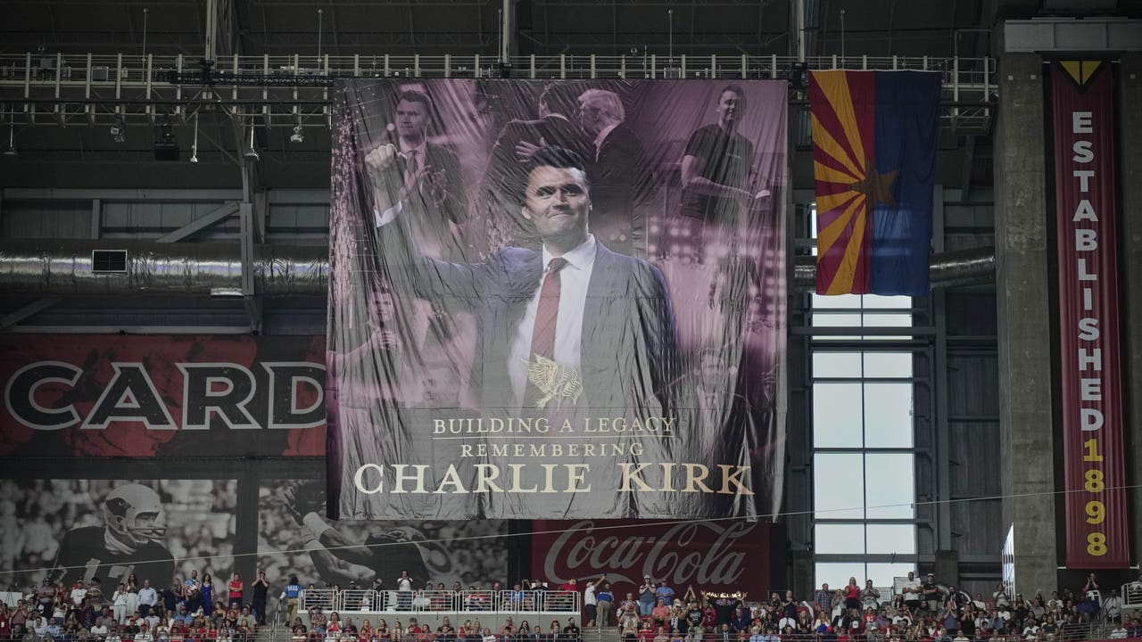 Nearly 8 in 10 voters say the US is in a 'political crisis': survey