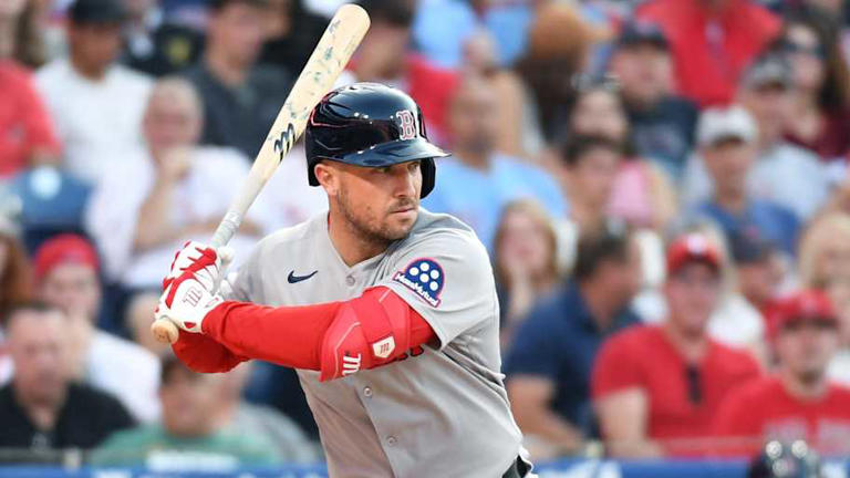 Phillies Named Great Fit For Free Agent Backup Plan If They Fail to ...