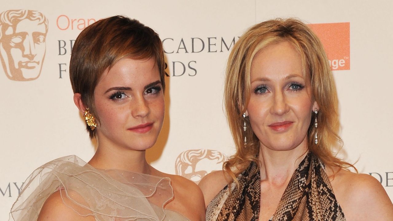 Emma Watson Gets Real About Current Relationship With J.K. Rowling, And ...