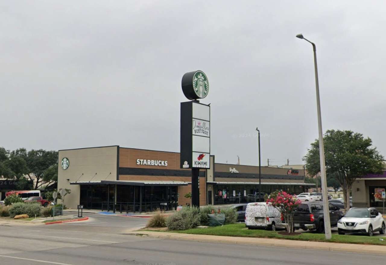 Teenagers arrested for allegedly having sex in Starbucks parking lot