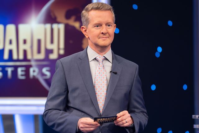 Ken Jennings Roasts His “Jeopardy!” Outfits Over the Years: 'That's ...