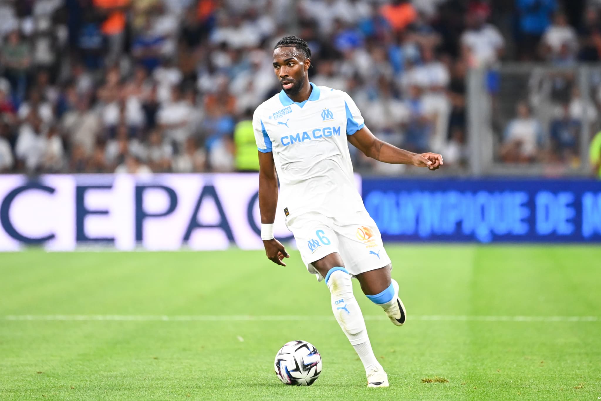 L'OM a brandi son joker: le club a demandé à remplacer Medina par ...
