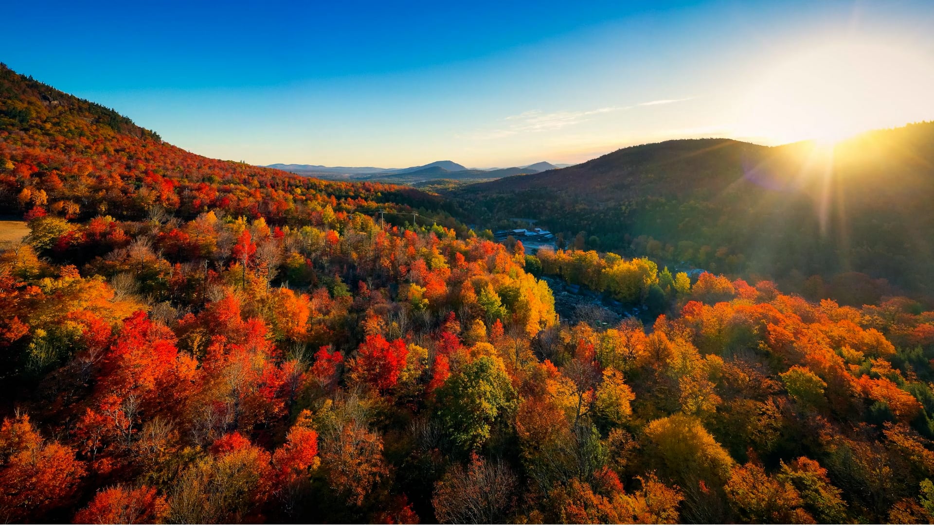 Where To See Stunning Fall Foliage Across The US