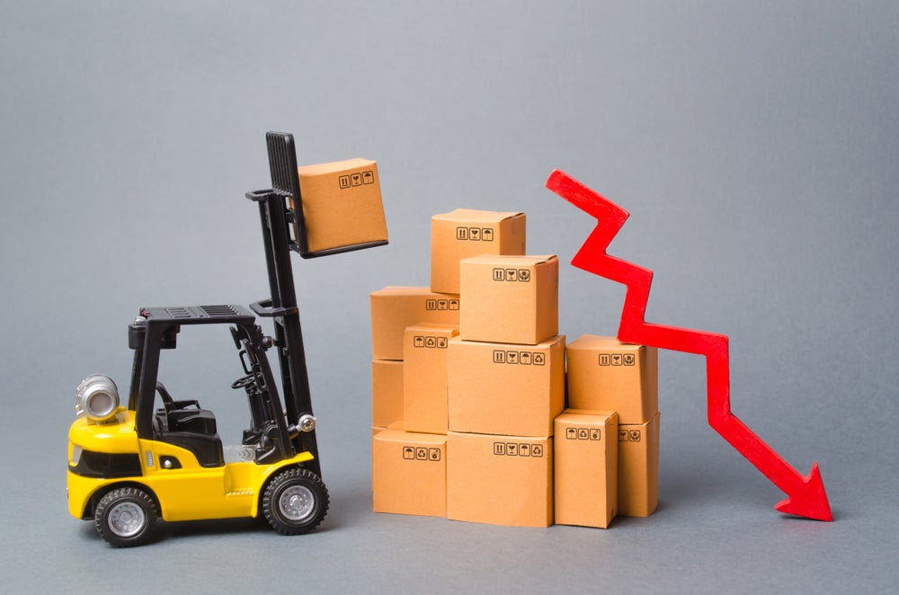 Cardboard packaging decline flashes warning for US growth