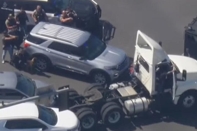 Southern California high-speed chase ends after hours of pursuit as ...