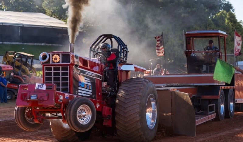 Schedules for music concerts, rodeo, tractor pulls and motorsports at ...