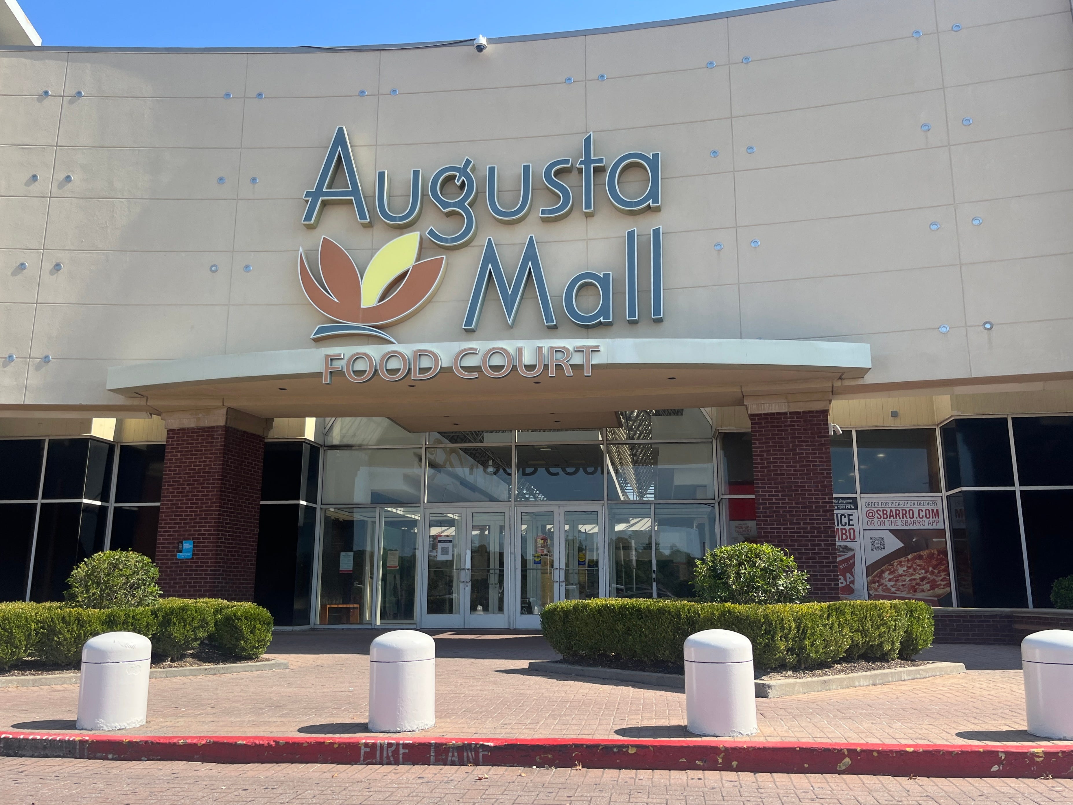 Augusta Mall reopens one day after deadly shooting. Here's what we saw ...