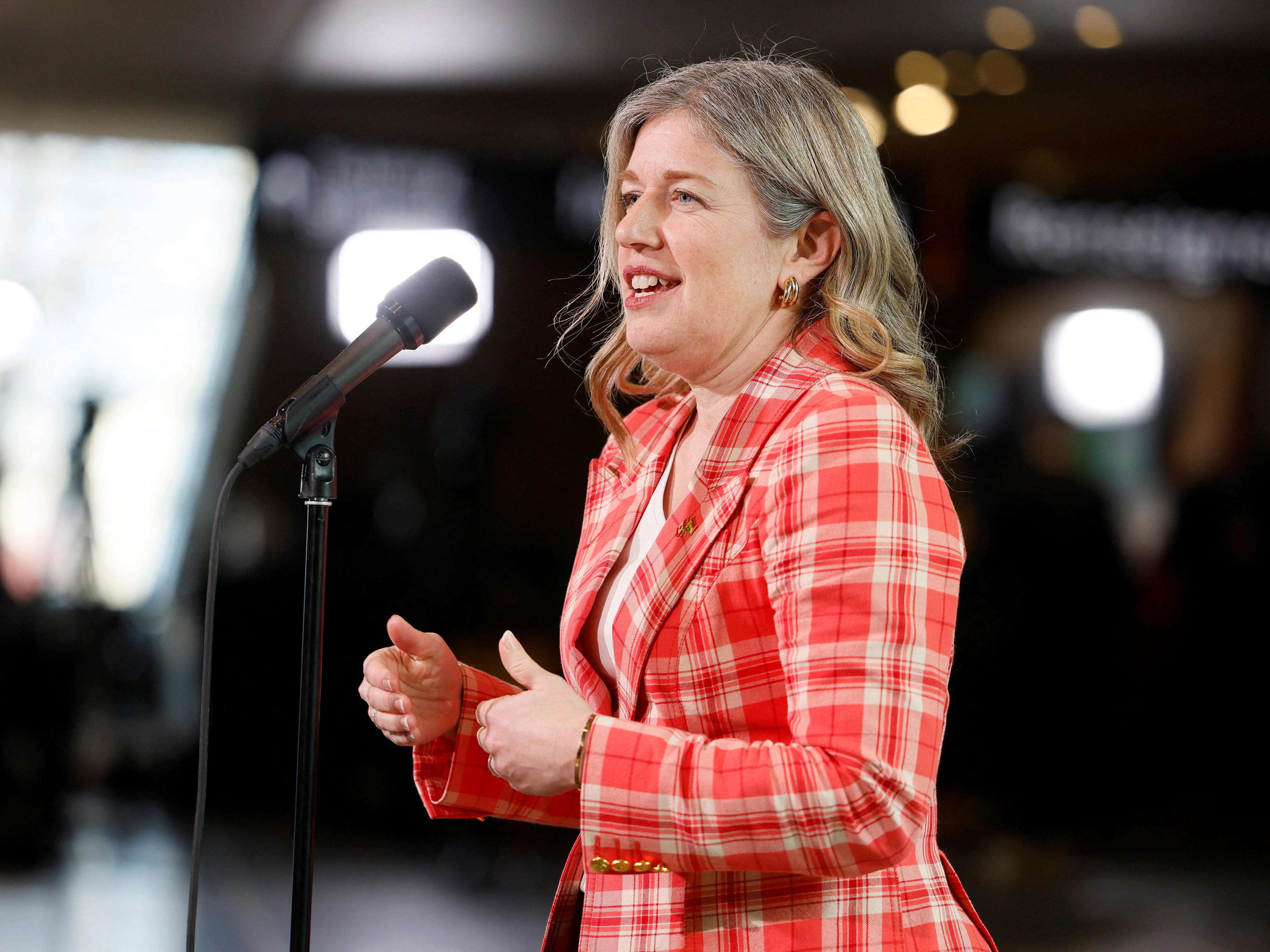 Susan Holt a bon espoir de voir des projets d’intérêt national se ...
