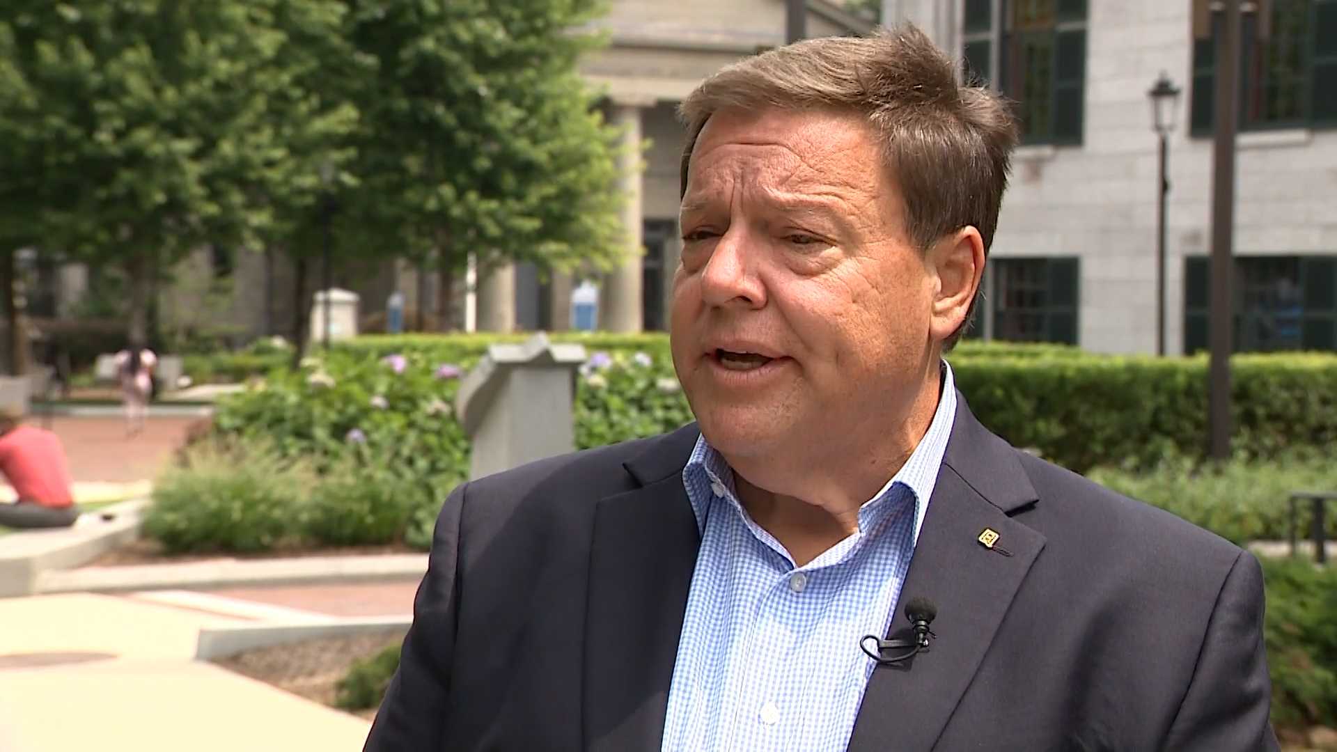 Controversial pay raise for Mass. mayor likely heading to the ballot