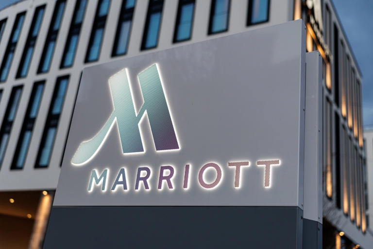 Marriott Hotel Property Accused of Bribing Guests for 5-Star Reviews