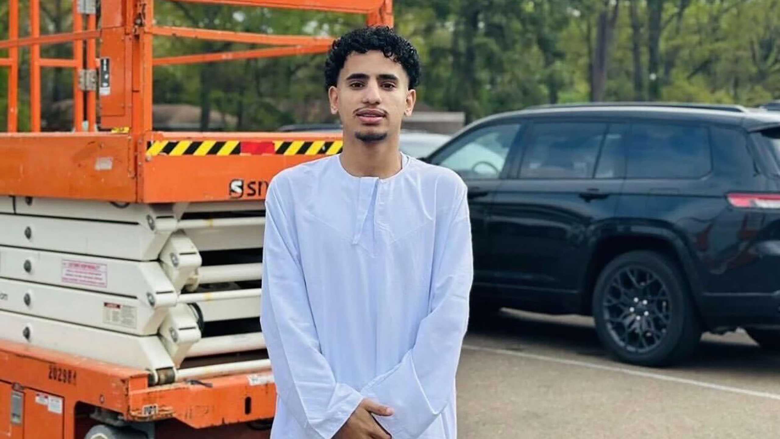 Two juveniles arrested, charged with murder in death of 17-year-old ...