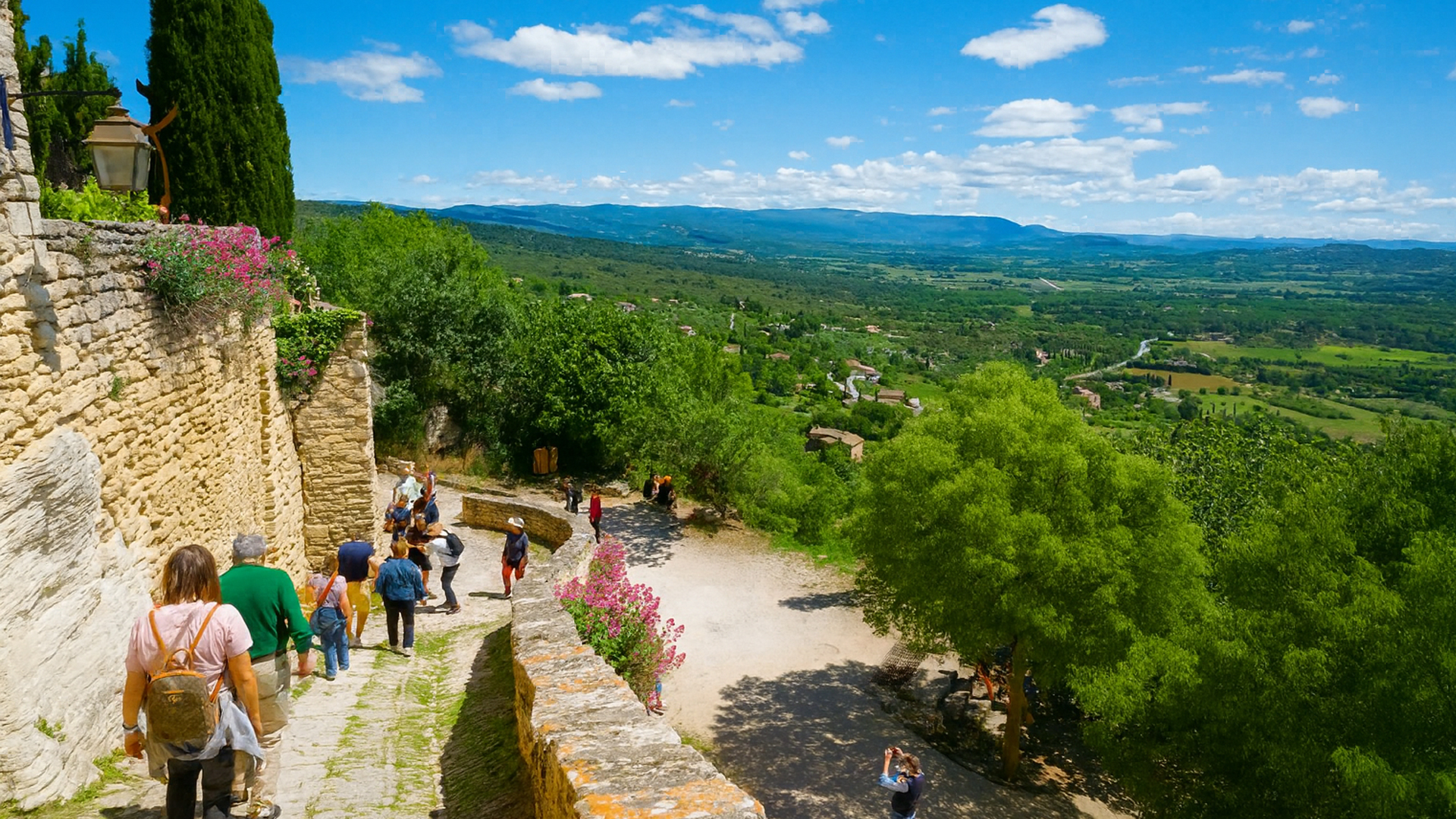 Gordes – Picturesque Village in Provence, France (4K)